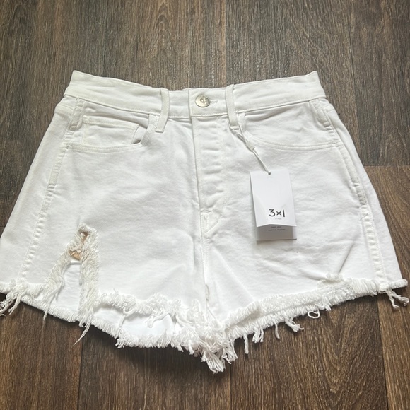 3x1 | Shorts | Carter Short High Rise | Poshmark